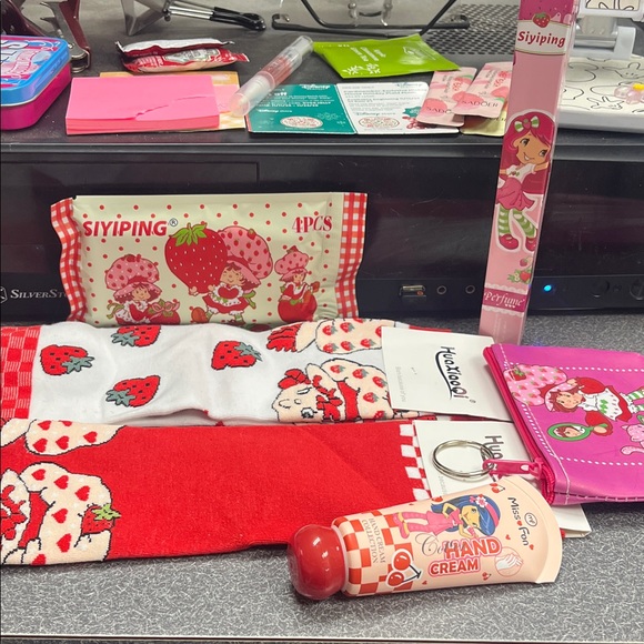 Accessories | Strawberry Shortcake Themed Accessories Set | Poshmark